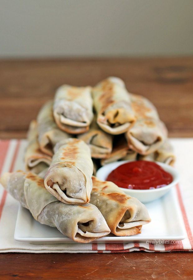 Cheeseburger Egg Rolls - Emily Bites