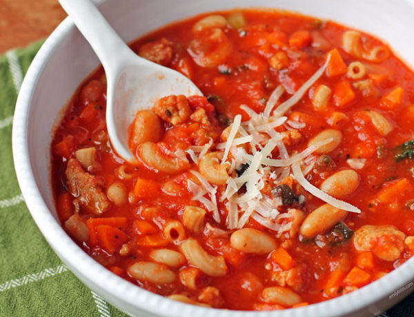 Pasta Fagioli Soup - Emily Bites